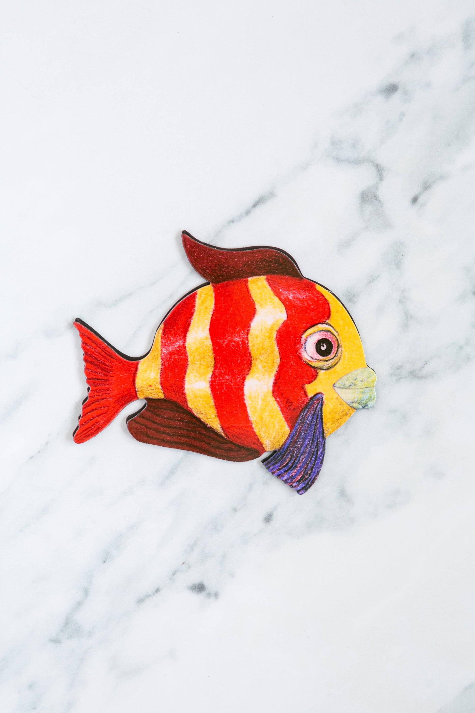 Red & Gold Fish Screen Door Magnets (5.75" x 5.5")